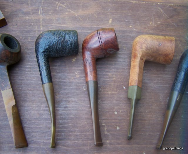 Lot of 12 Antique/Vintage Smoking Pipes & Holder Stand $245.00(Atl ...