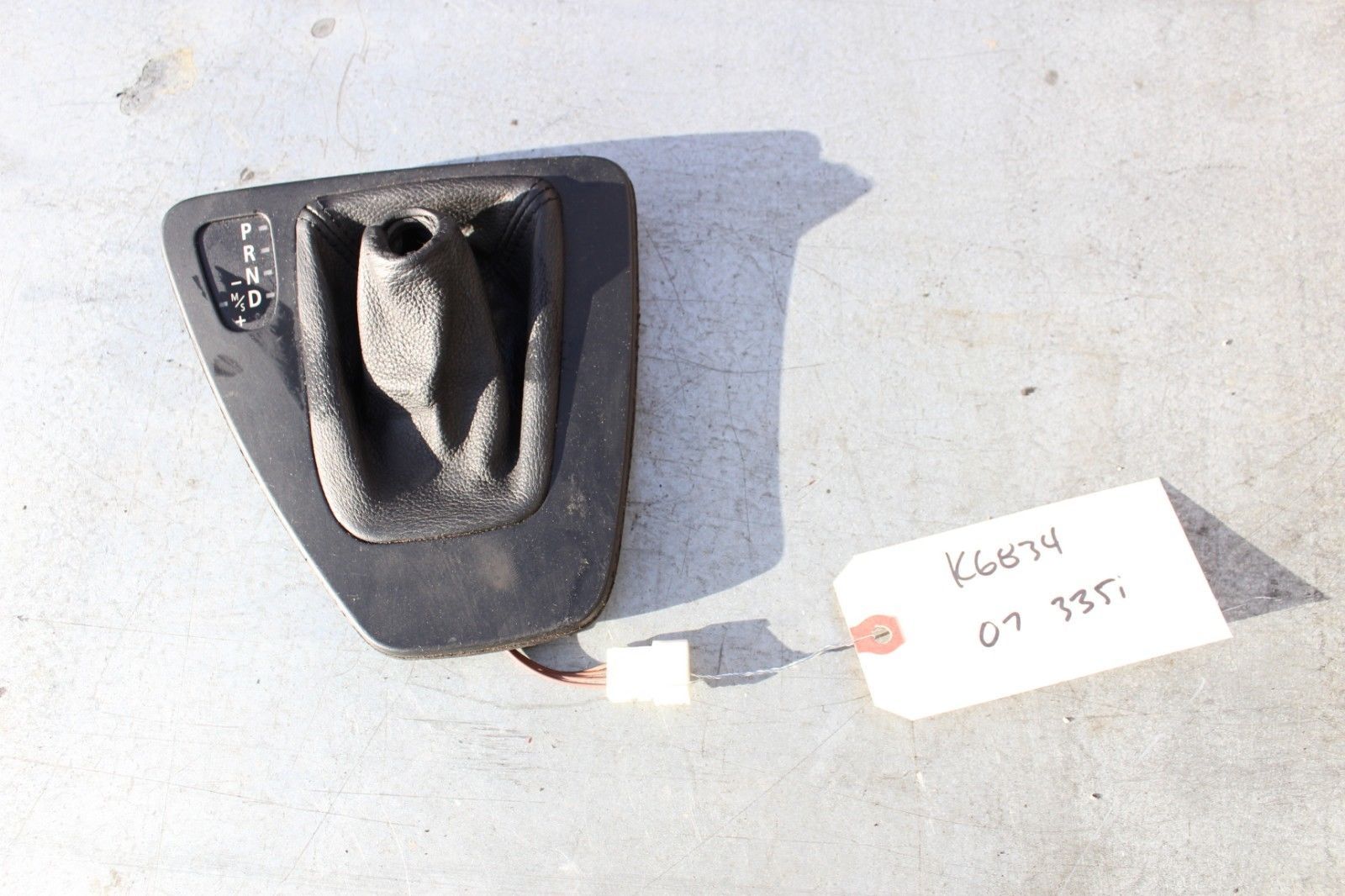 2006-2011 BMW 335i AUTOMATIC GEAR TRANSMISSION SHIFTER TRIM W/BOOT ...