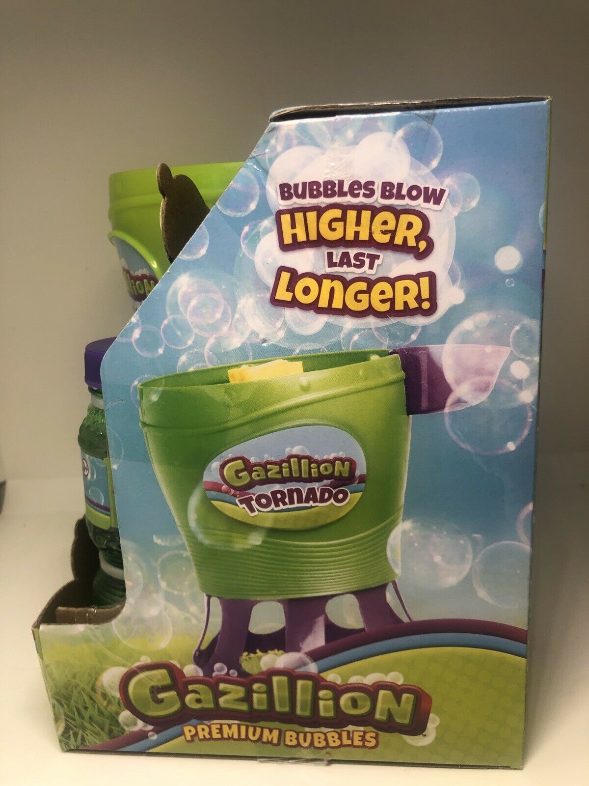 Gazillion Bubbles Tornado Machine Bubble Blaster Ultimate Blower Kids ...