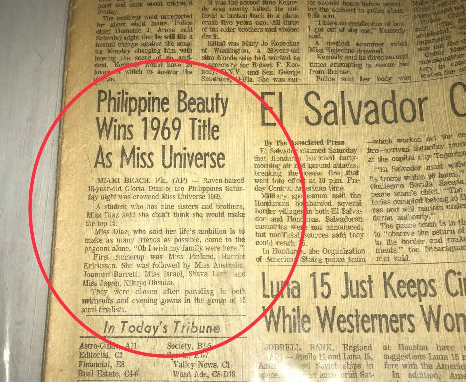 Vintage 1969 Newspaper Apollo 11 and More Articles - Apollo