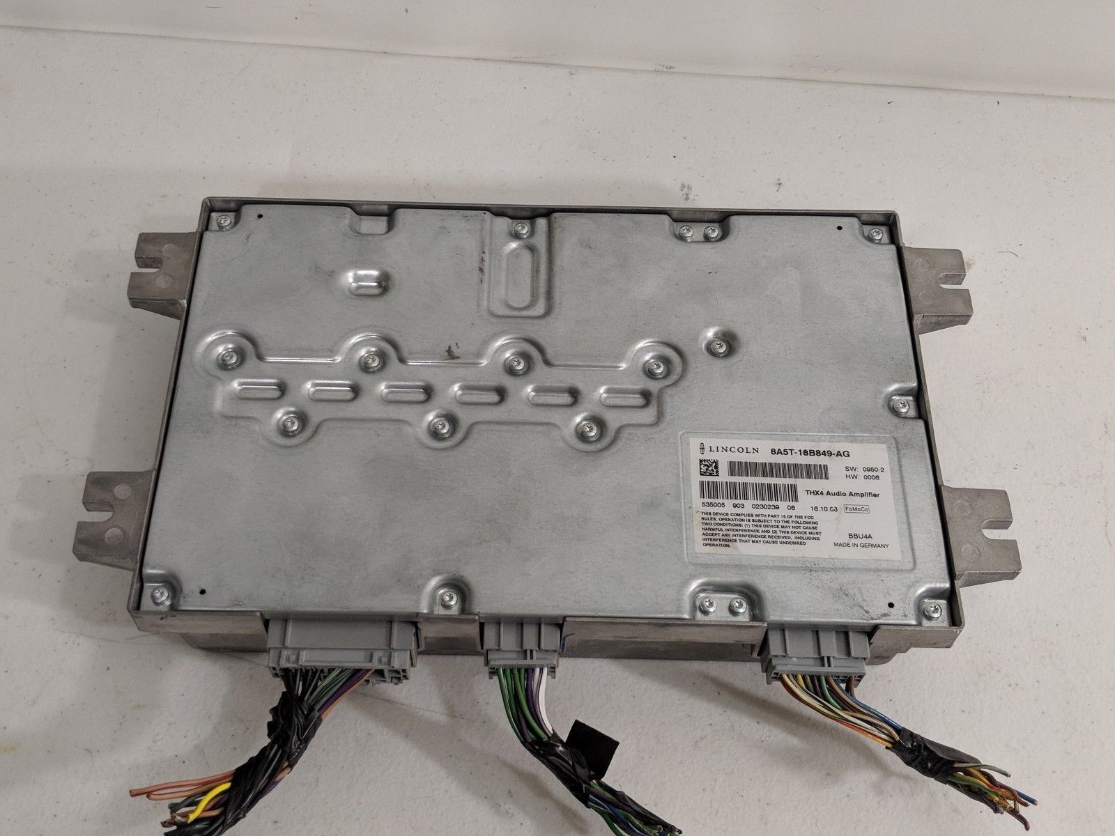 2009-2011 Lincoln MKS Radio Amplifier OEM 8A5T-18B849 AG OEM - Other