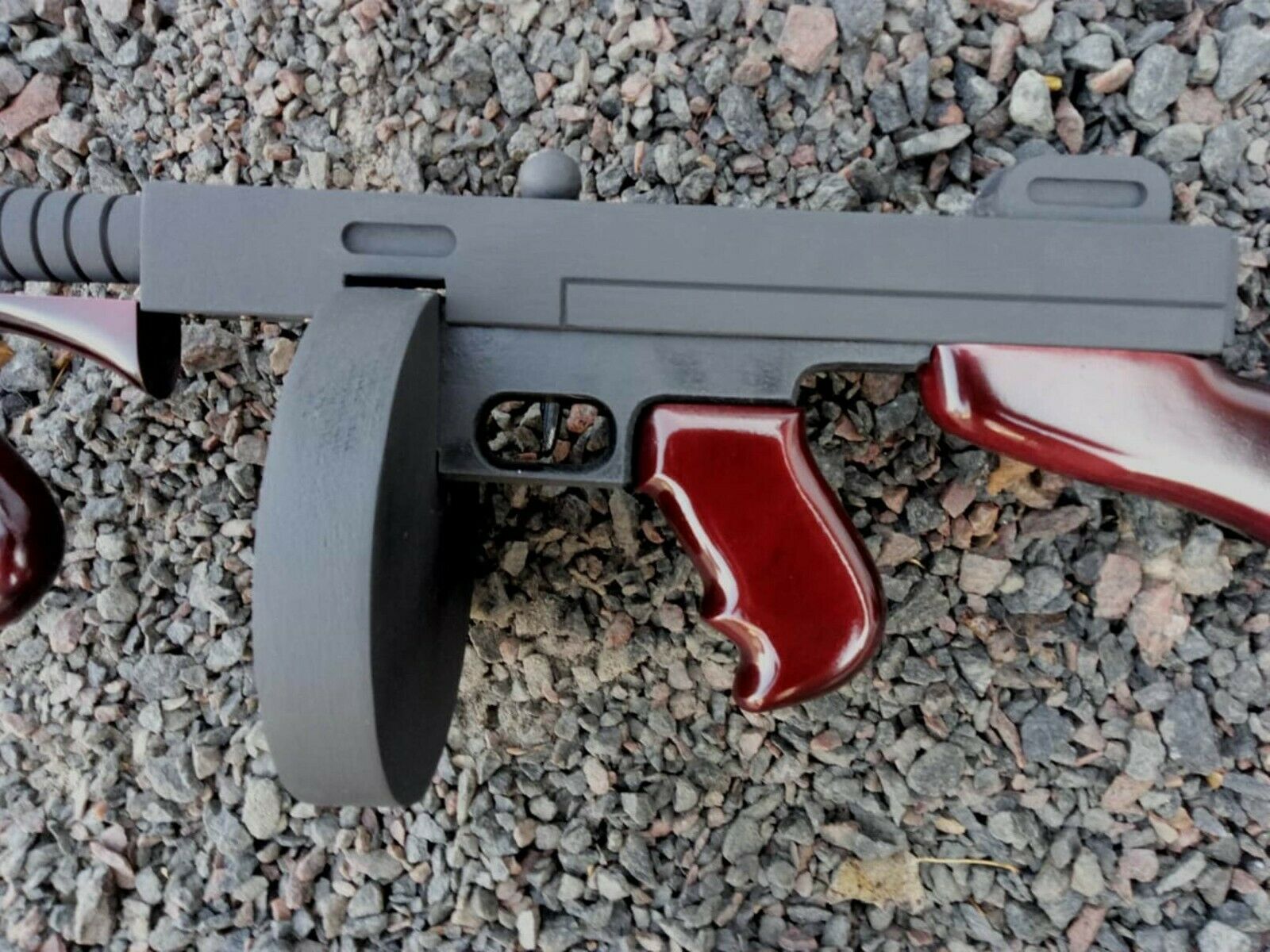 Thompson M1 Wooden toy machine gun Tommy Gun American gangsters party ...