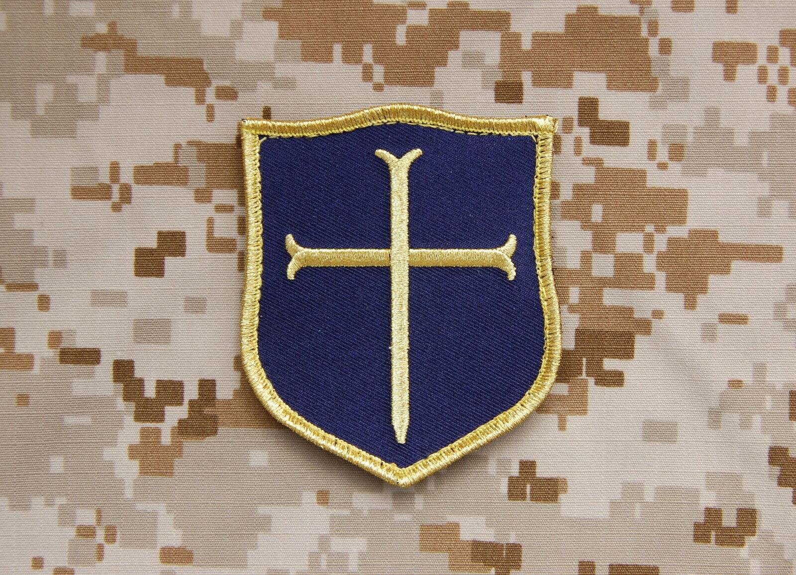 Crusader Shield Patch Blue & Gold NSWDG DEVGRU Gold Squadron Team ST6 Navy SEAL - Original Items