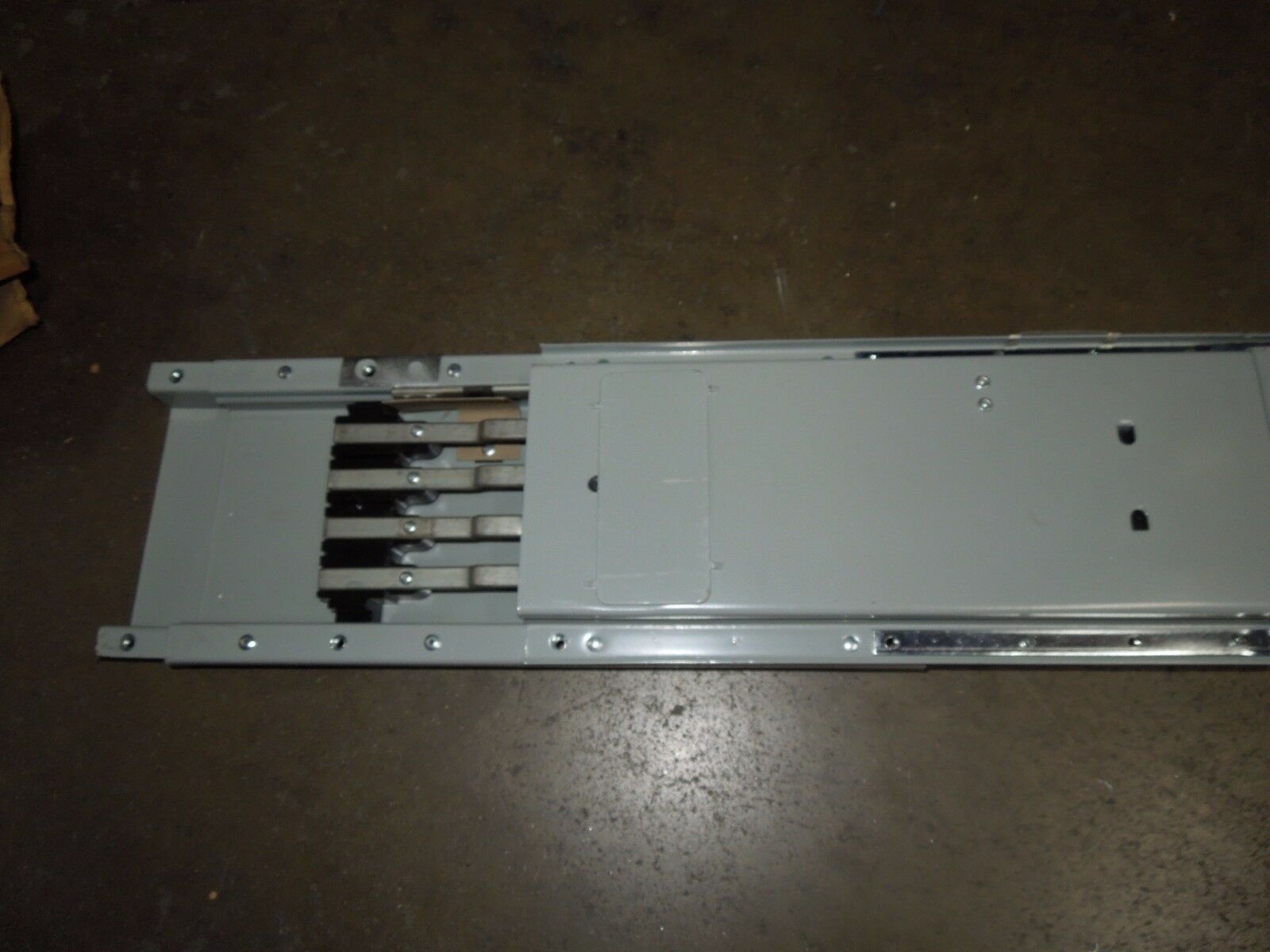 GE DP4GC01ROST Reverse Fitting Offset Bar End 100A 3ph 4W DH Flex-A ...