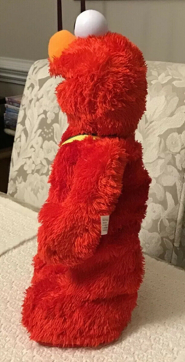 Fisher Price TMX Elmo Extra Special Edition - Reveal Secret Surprises ...