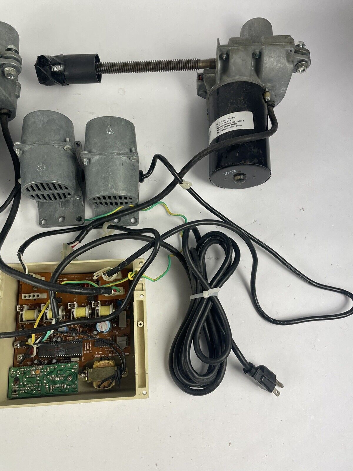 PRECOR ELLIPTICAL INCLINE LIFT ELEVATION MOTOR RAMP ACTUATOR Set of 5 ...