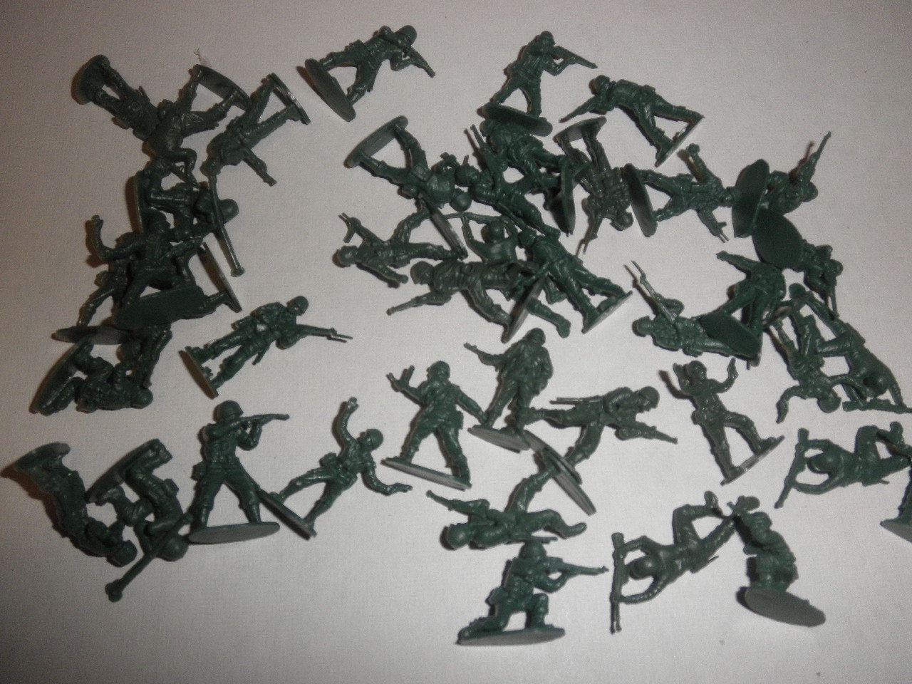 HO Trains - HO Scale - US Infintry Soldiers HO Scale (40) Soldiers ...