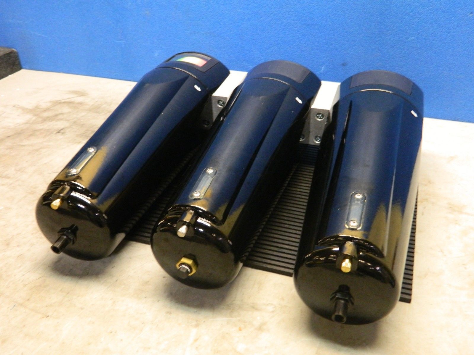 Parker 3-Stage Sterile Air Filter Assembly 1-1/2" NPT 220 CFM #3B-8312N ...