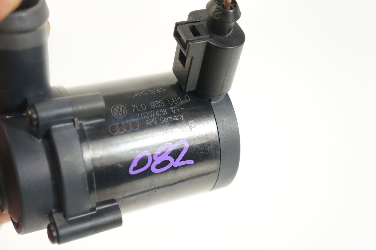 POrsche VW Audi engine Auxiliary secondary Water Coolant PUMP 7L0965561 ...