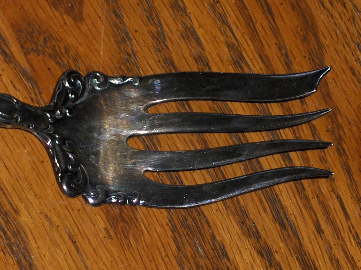 W.R. Meat Serving Fork Silverplate 1920's Wm Rogers Mfg - Serving ...