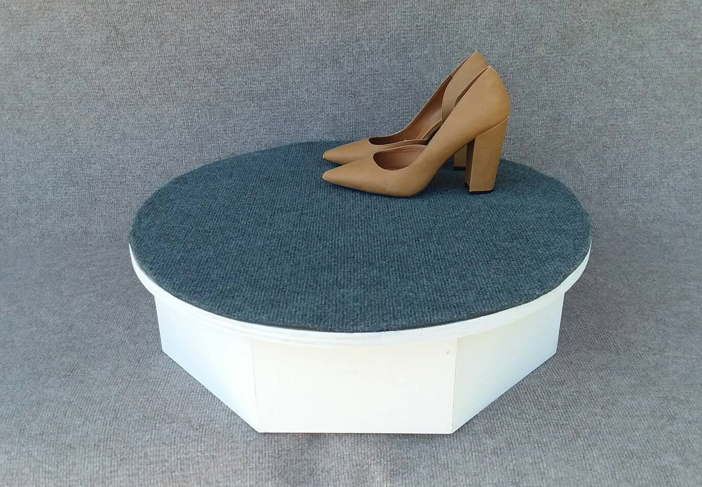 Alteration Fitting Platform For Seamstress or Tailor (Round) Carpeted ...
