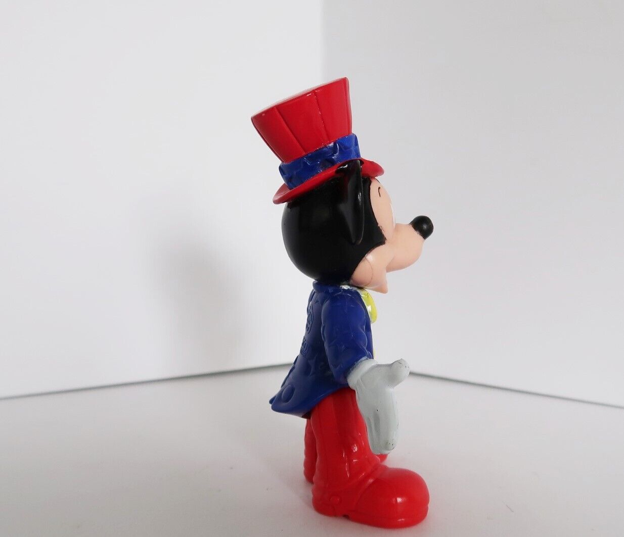Mickey Mouse Ringmaster Epcot Center Disney PVC Figure - Theme Park ...
