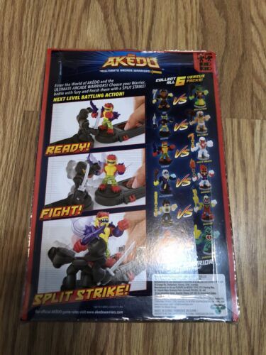 Akedo Ultimate Arcade Warriors Axel vs Epic Miss Slither Action Figures - Everything Else