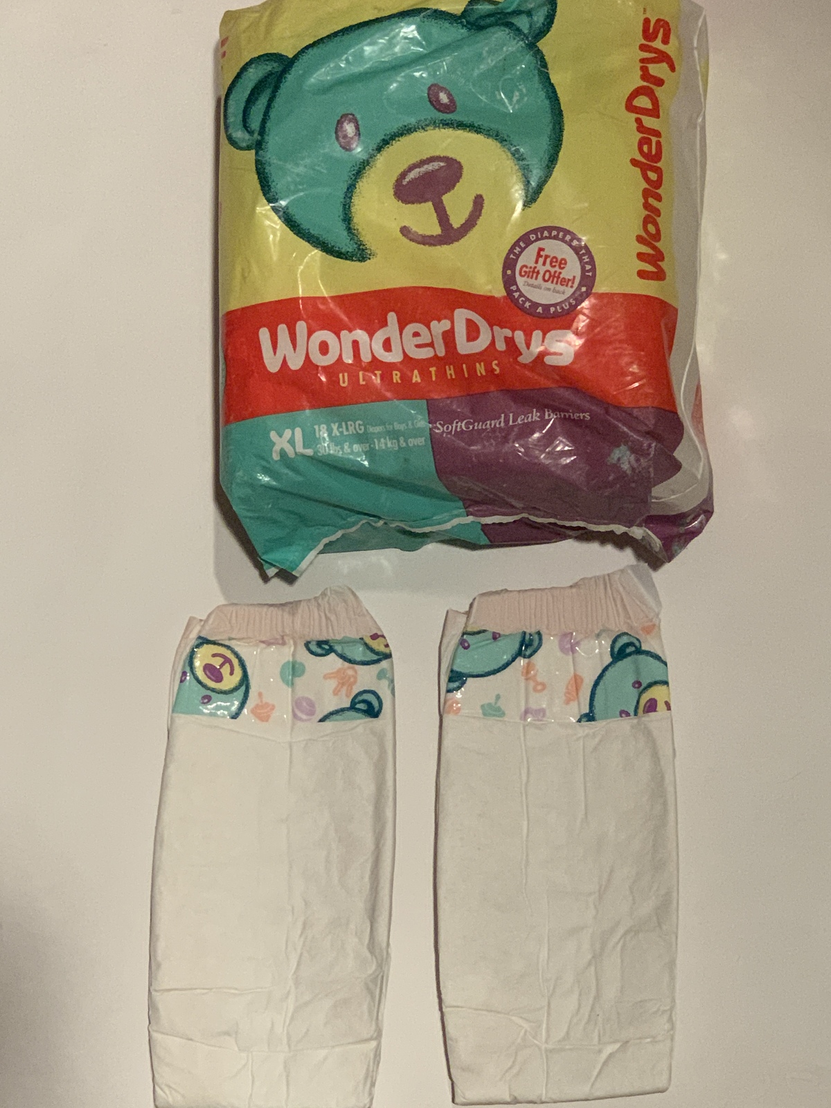 dlcentral's booth at Bonanza - Disposable Diapers, Baby, Diap...