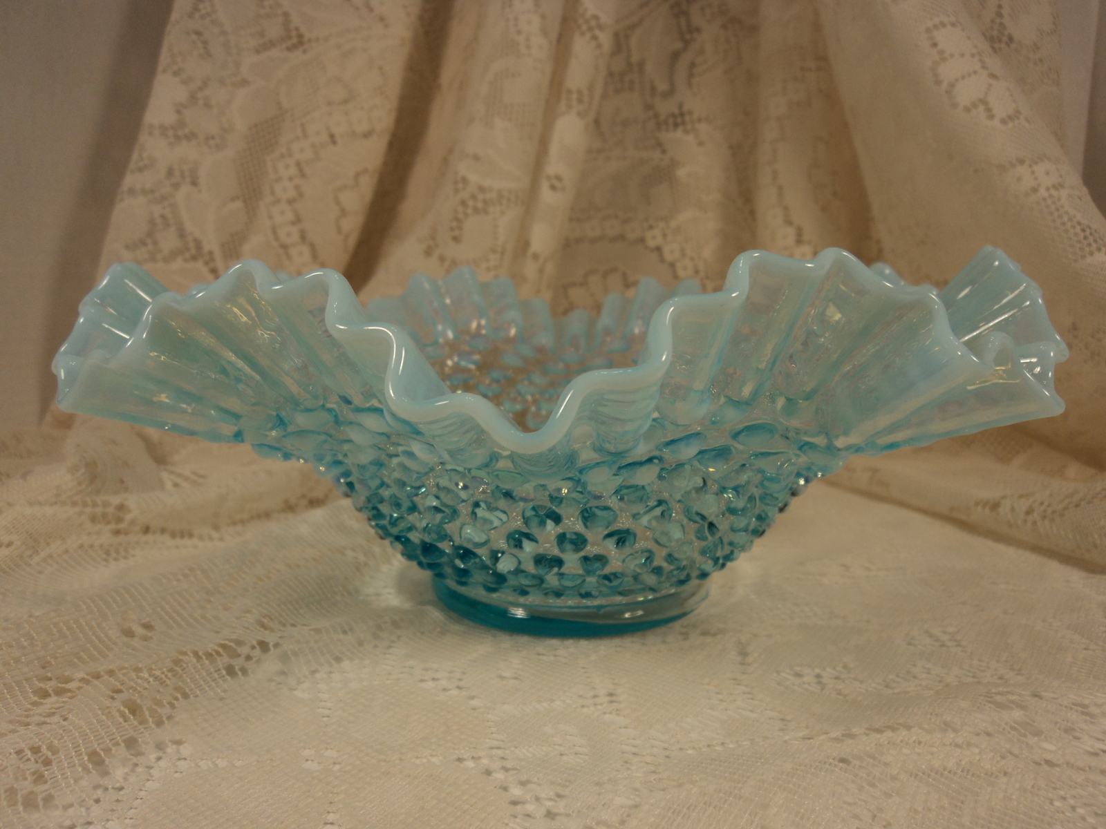 Fenton blue Opalescent Hobnail Ruffled edge Bowl - Hobnail Fenton blue Opalescent Hobnail Ruffled edge Bowl - Hobnail