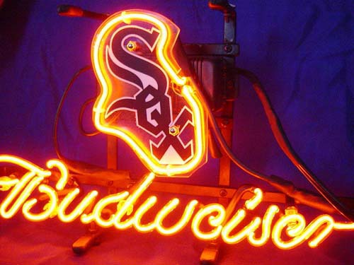 Mlb White Sox Budweiser Neon Light Sign 13 X 8 Other Collectible