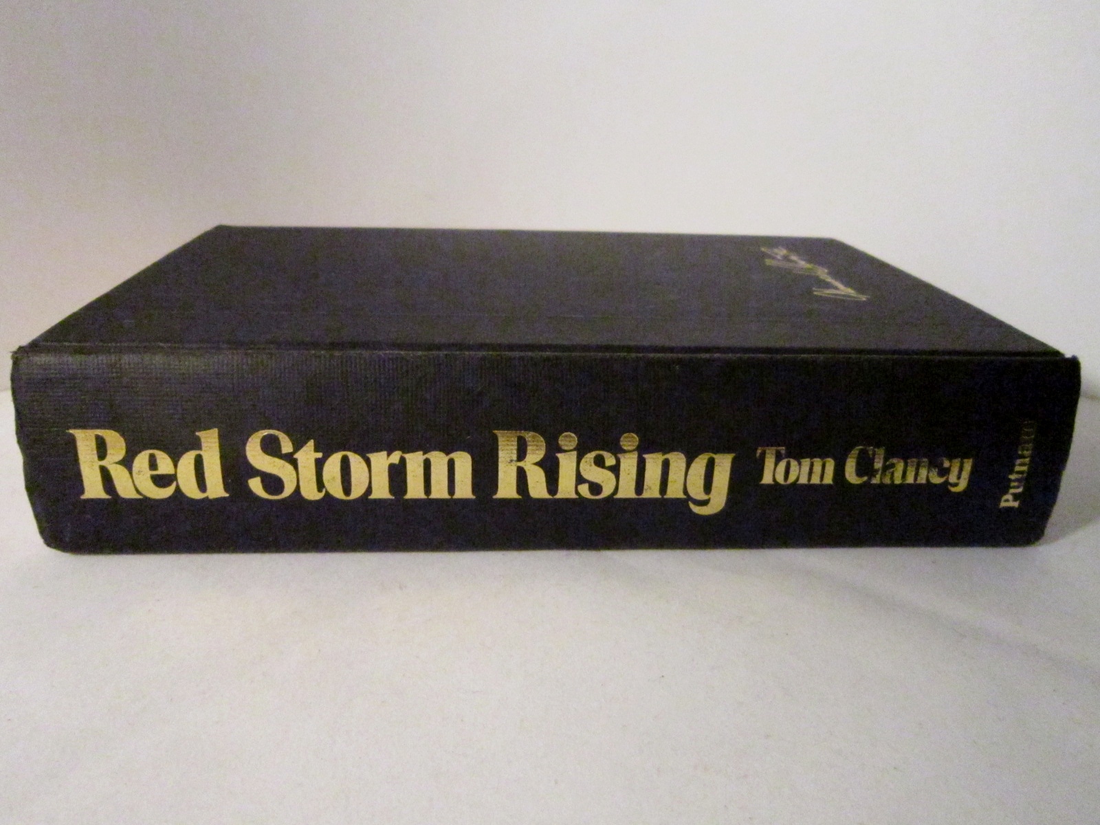 Red Storm Rising by Tom Clancy 1986 Hardcover Novel - Fiction & Literature