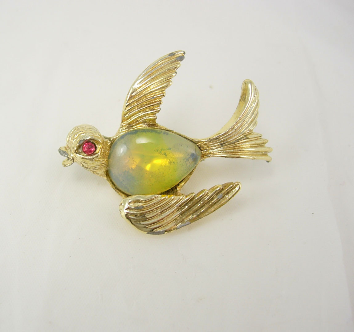 Vintage Bird Jelly Belly Brooch Birthday Wedding Anniversary Pins Brooches