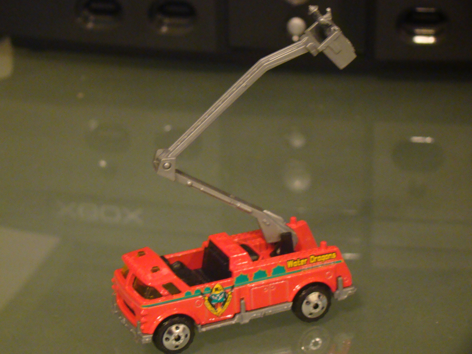 MATCHBOX - BUCKET FIRE TRUCK - Contemporary Manufacture