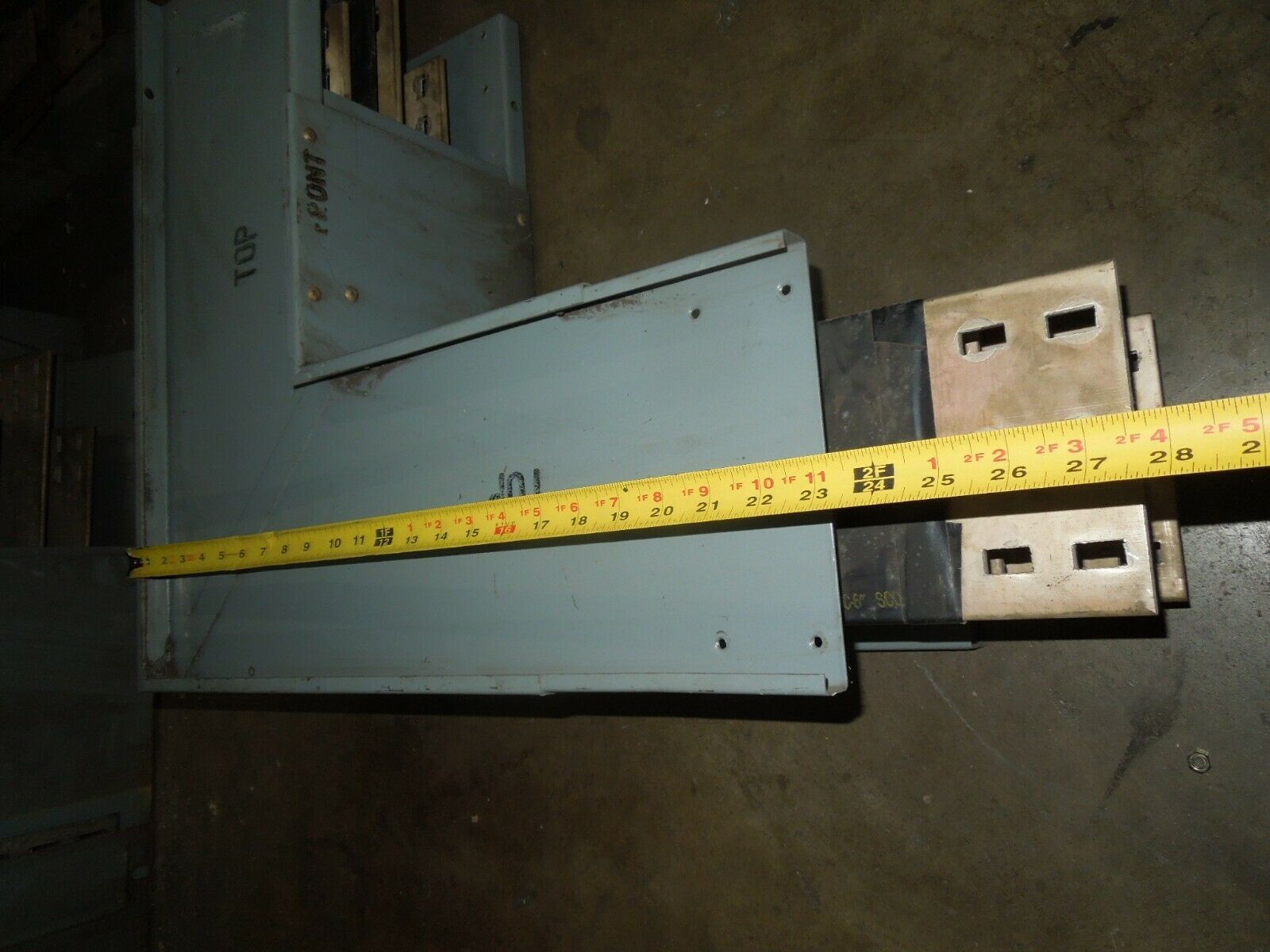 Westinghouse Standard Design Aluminum Busway 1000A 3Ph 4W Flat Right ...