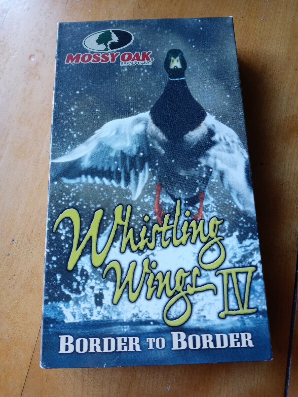 MOSSY OAK WHISTLING WINGS IV VHS BORDER TO BORDER DUCK HUNTING - VHS Tapes