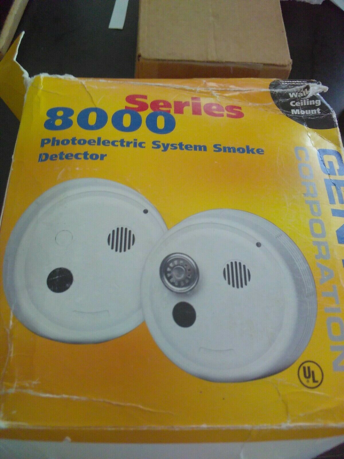 Gentex 8000 Series Smoke Detector
