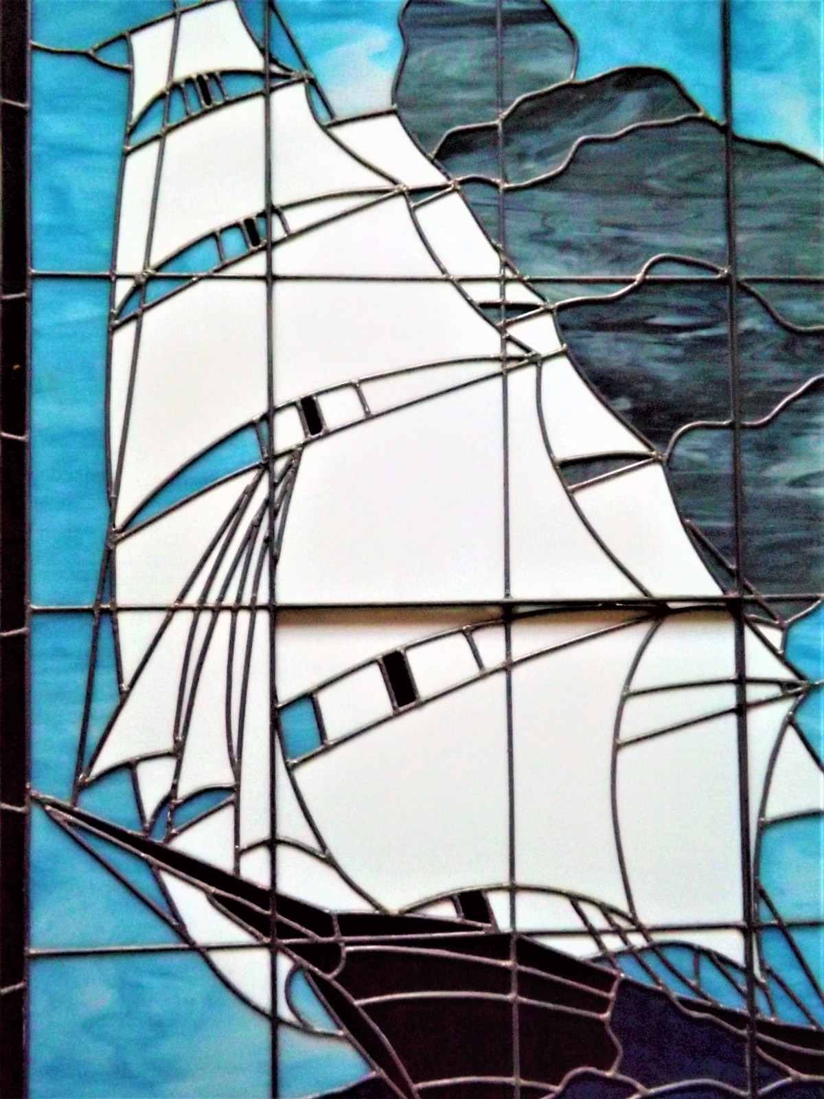 1880-1920 Arts and Crafts Stained Glass Window of Galleon in Original ...