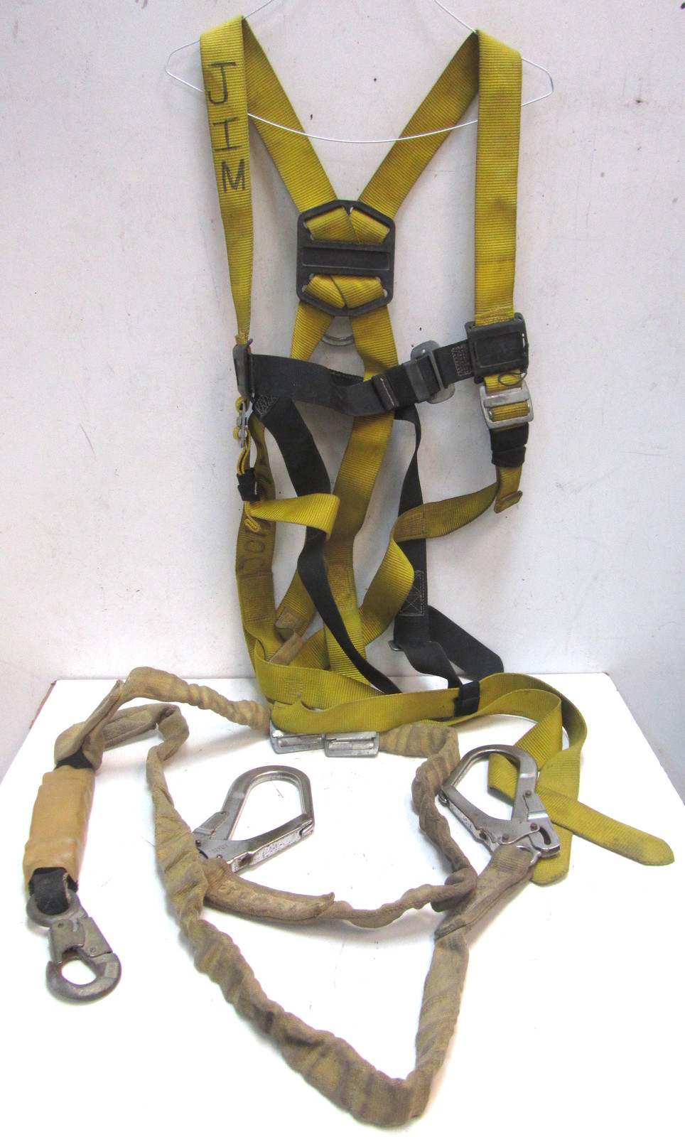 Miller Fall Protection Safety harness - Everything Else