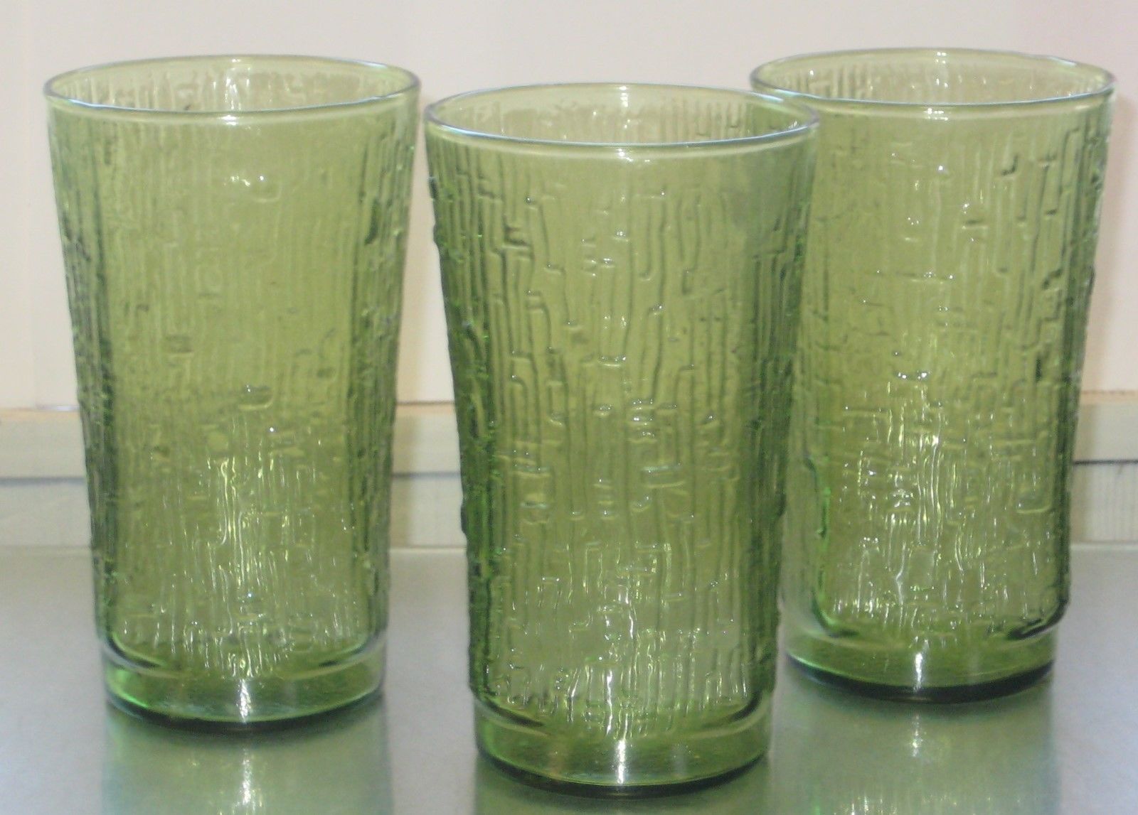 3 VINTAGE RETRO Avocado Green JEANNETTE Glass Drinking GLASSES Tree ...