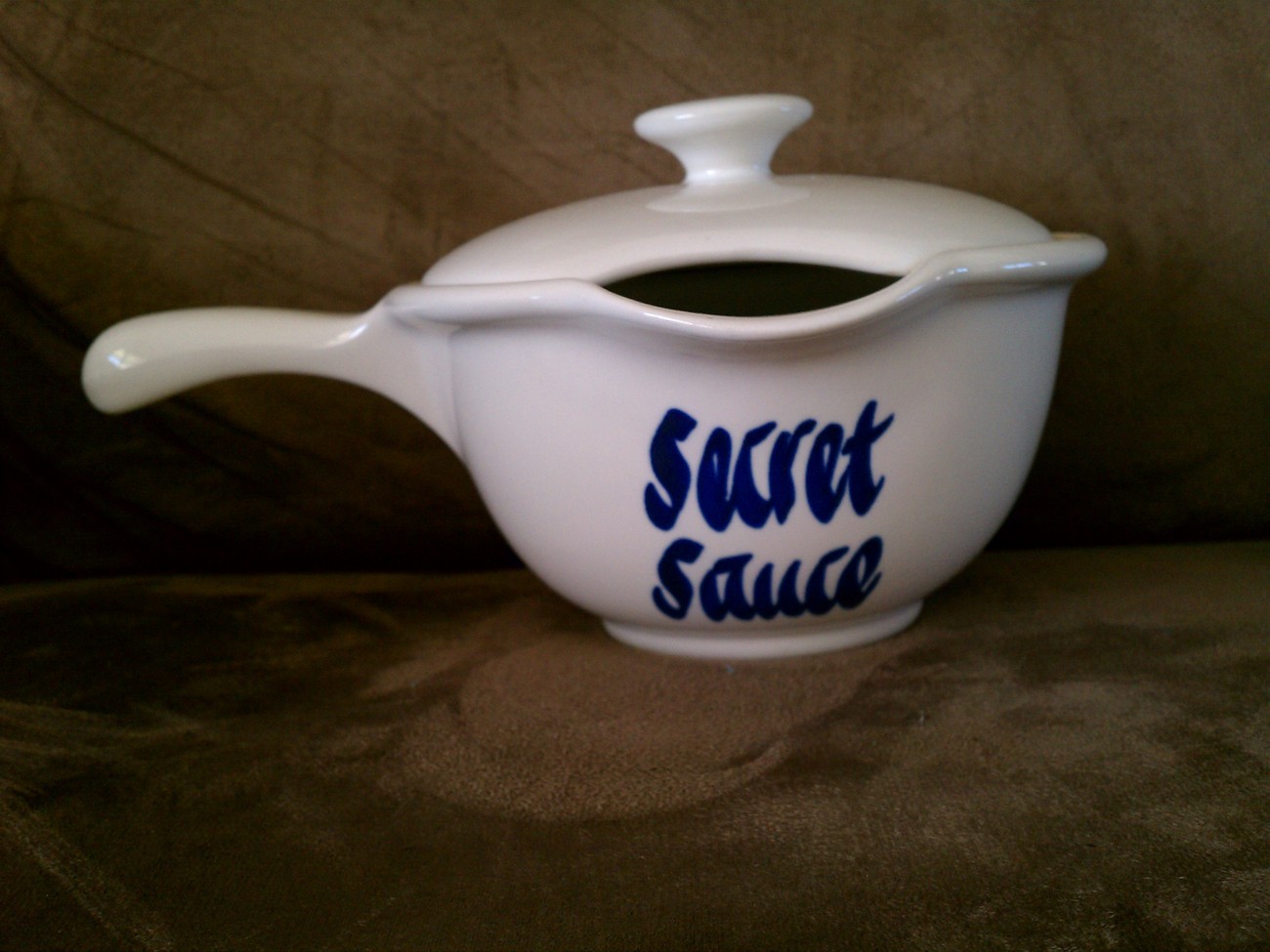 Secret Sauce Bowl Clay Design Gravy Boat - Dinnerware & Serveware