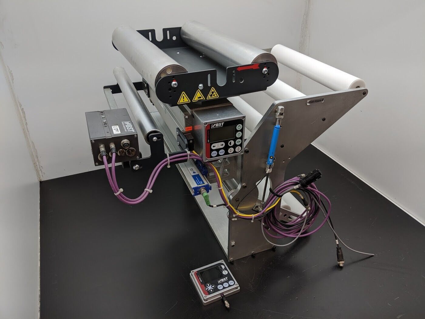 AccuWeb Web Guide Controller ekr 500 digital BST CLS PRO 600 Sensor ...