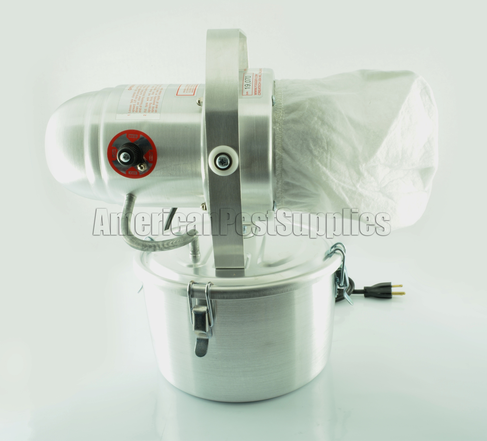 Createch USA Inc. Commander "Tri-Jet" Non-Thermal Fogger At Tractor