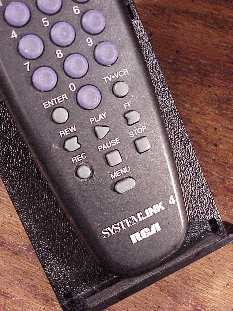RCA SystemLink 4 Device Universal Remote Control, no. RCU400C, cleaned ... RCA SystemLink 4 Device Universal Remote Control, no. RCU400C, cleaned ...