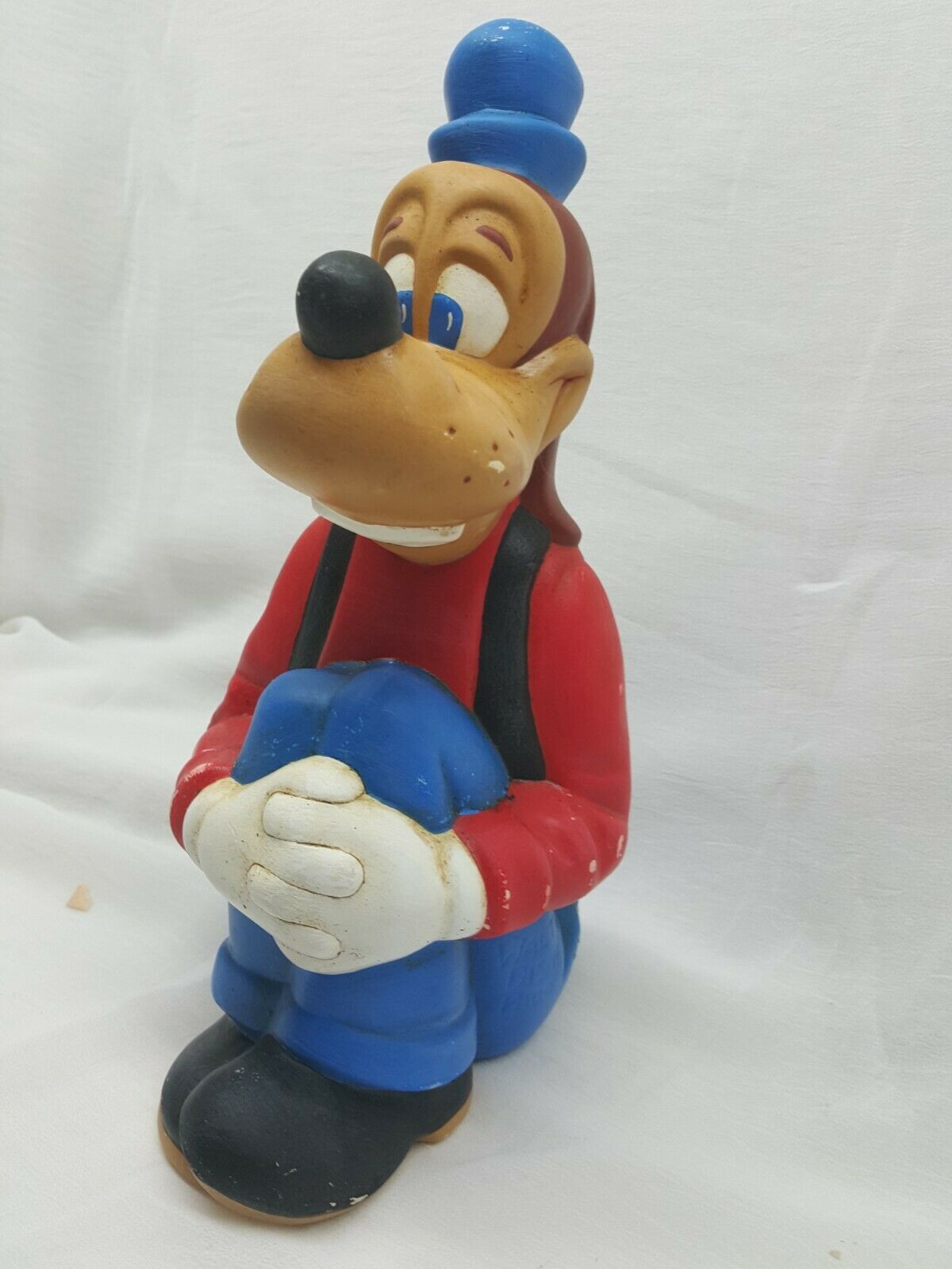 GOOFY Sitting Ceramic Figure 9" Vintage Walt Disney Hand Painted Red ...