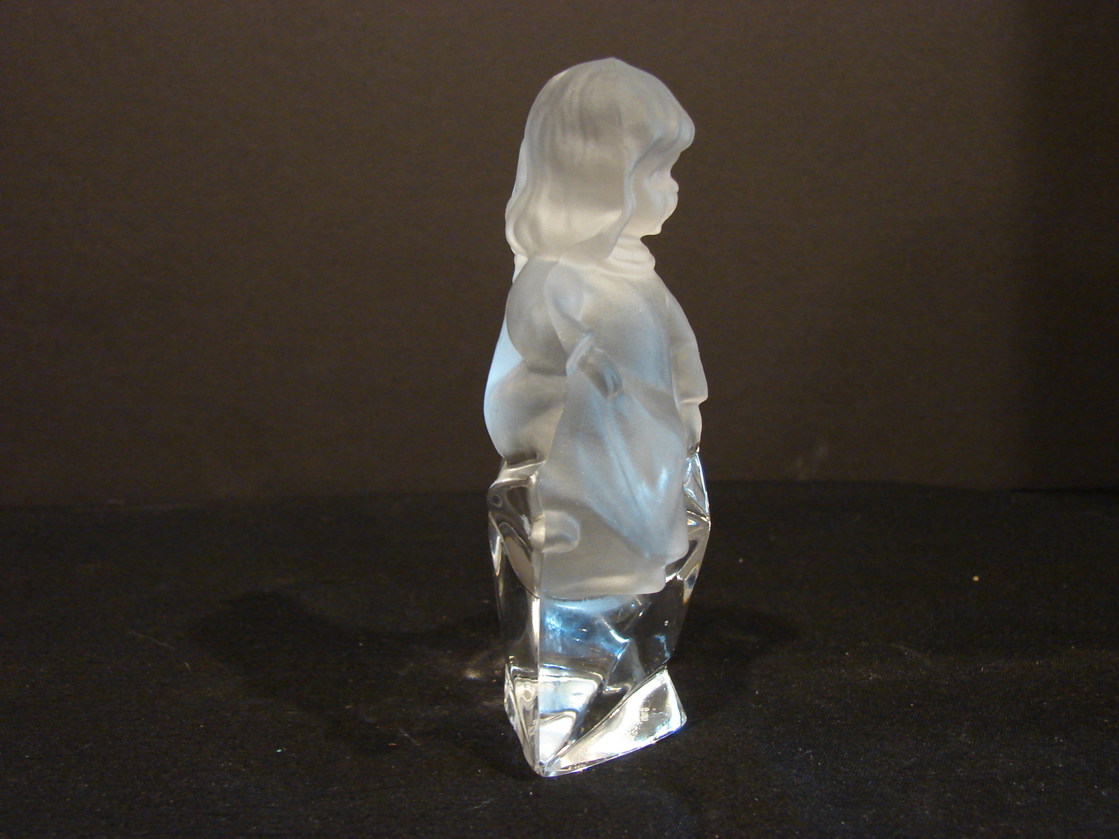 Goebel Crystal Angel On a Star Figurine/Paperweight - Figurines