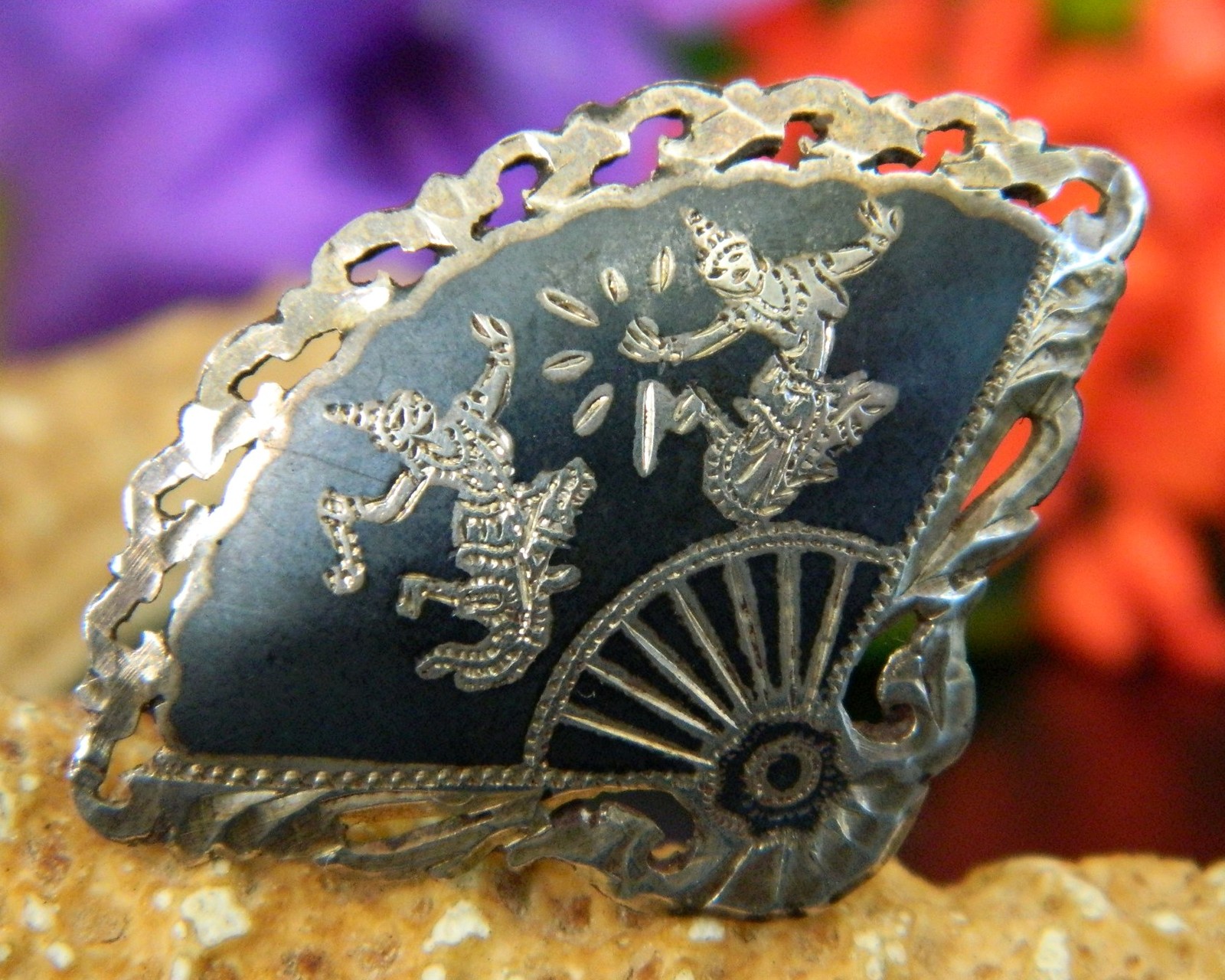 Vintage Niello Siam Fan Earrings Sterling Silver Dancers E Seng Chong ... Vintage Niello Siam Fan Earrings Sterling Silver Dancers E Seng Chong ...