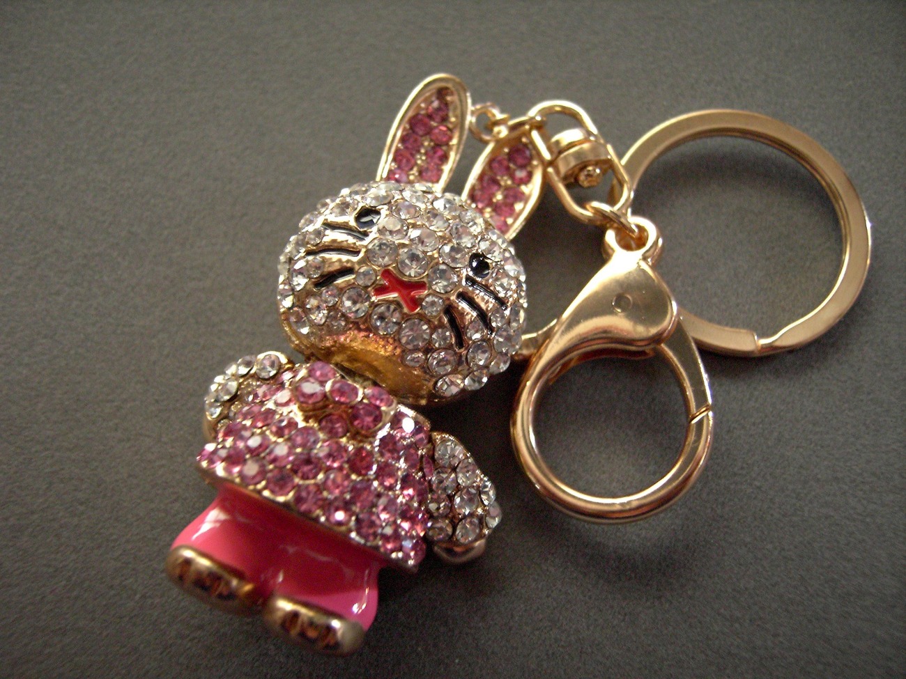 Bunny Rabbit Key Chain with Rhinestones Movable Keychain Crystals Gold ...