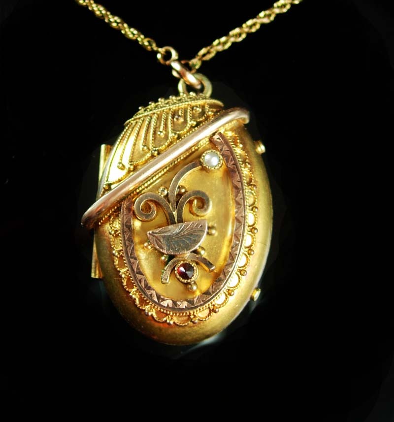 VIctorian Locket garnets seed pearls etrsucan mixed metals rose and ...