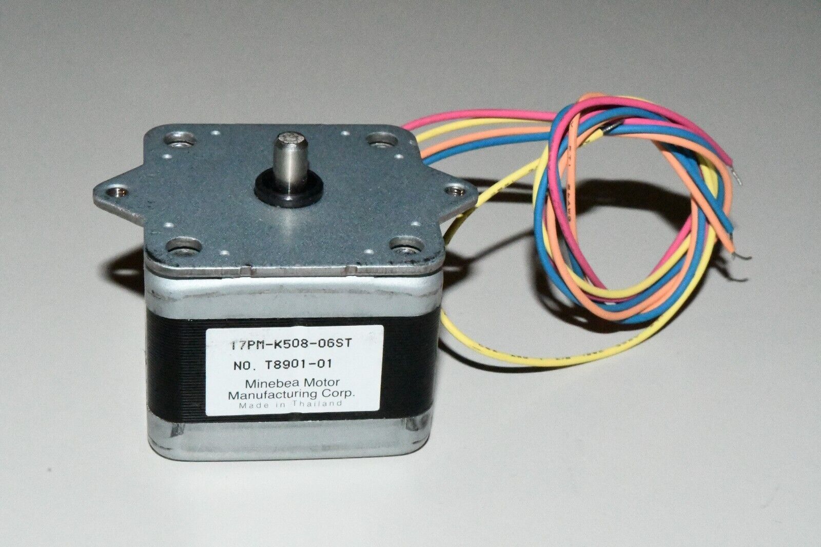 Minebea-Matsushita Hybrid Stepper Motor 17pm-k508-06st New rare 515b2 - Stepper Motors