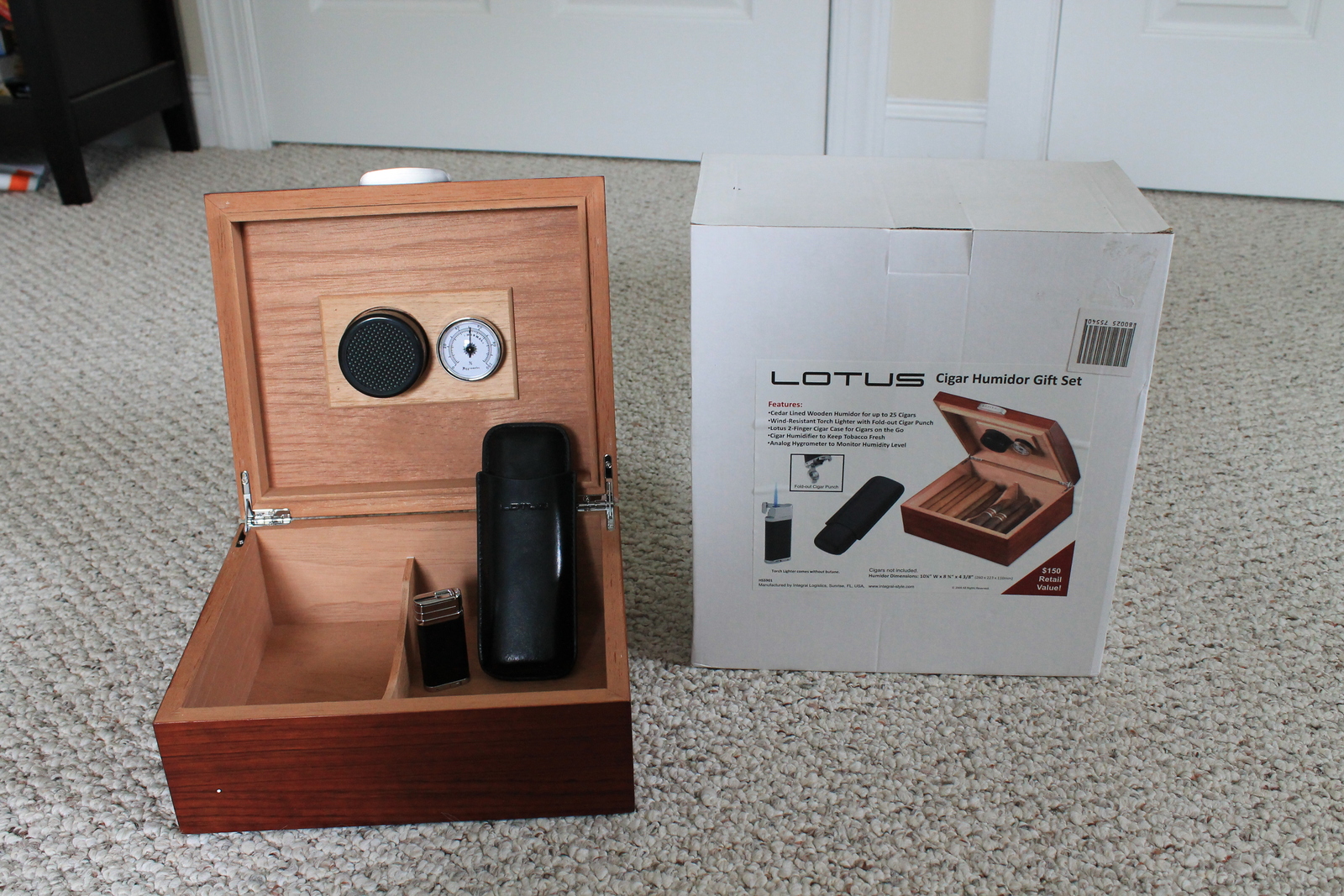 Lotus Cigar Humidor Gift Set - Contemporary