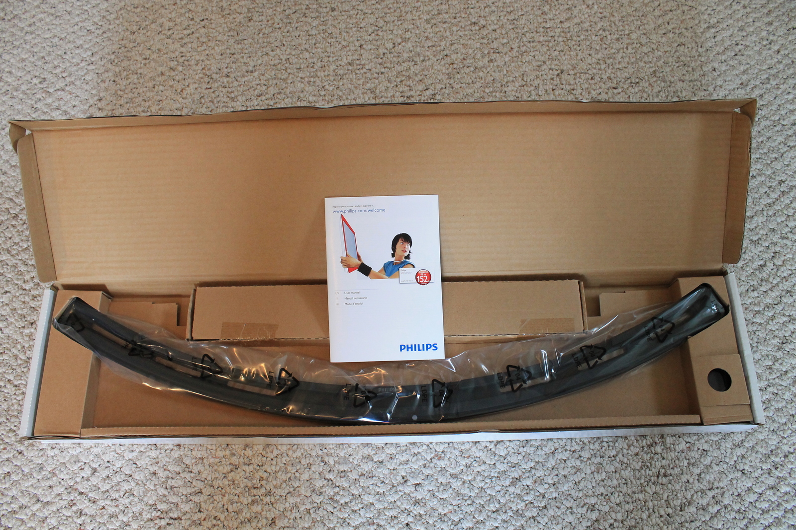 Philips Simply Straight Universal Wall Mount for 42-60" Flat Screen TV ...