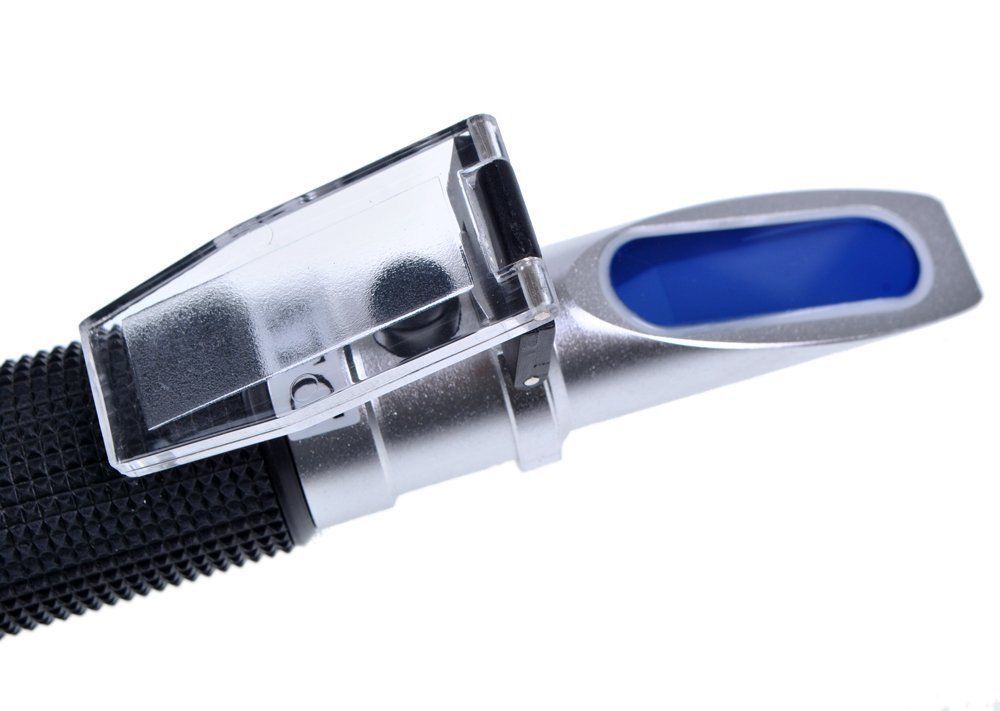 Magnum Media Refractometer Daylight Plate Lense, Prism Cover [Camera ...