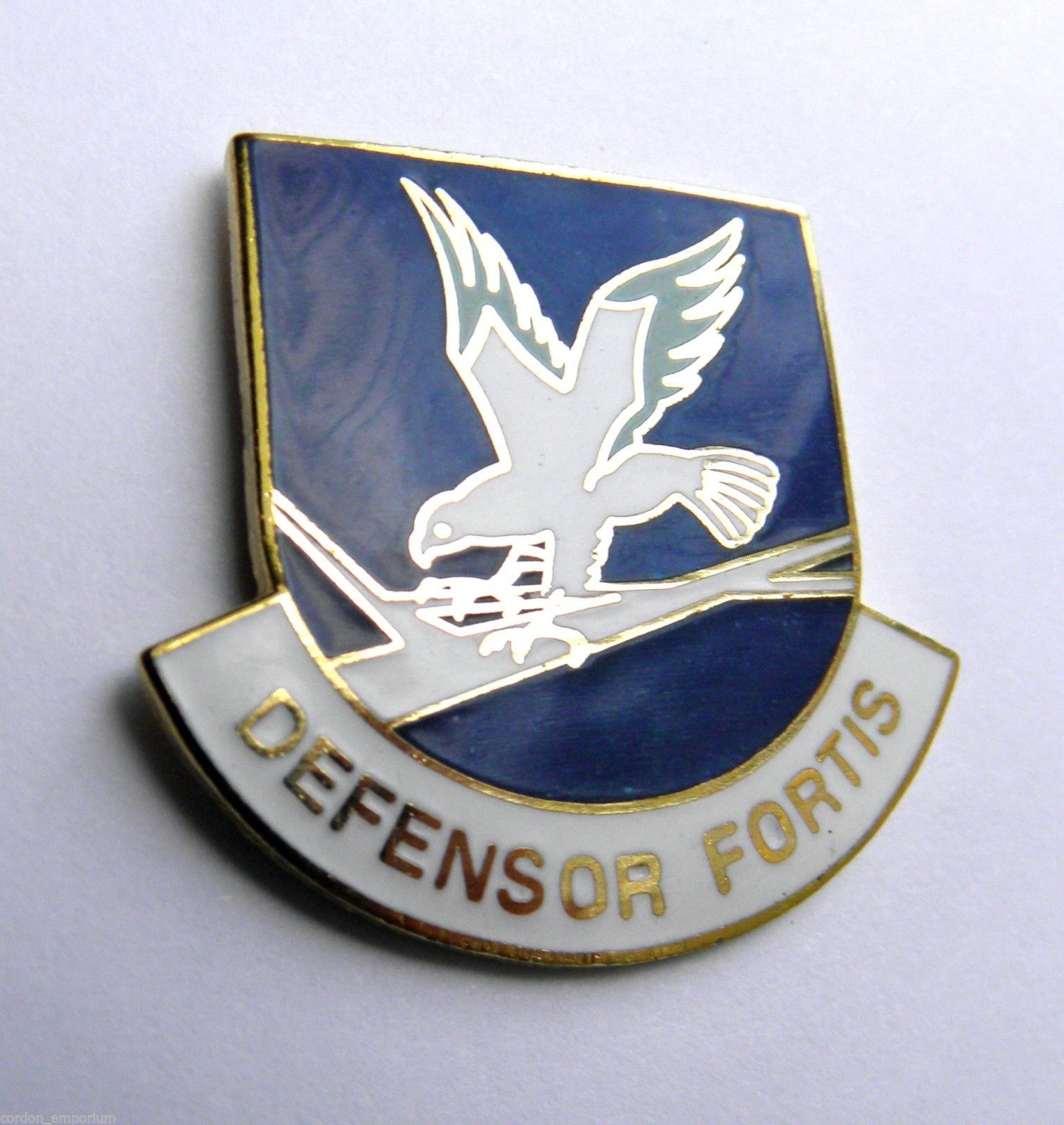 USAF US AIR FORCE SECURITY FORCES DEFENSOR FORTIS LAPEL PIN BADGE 1 ...