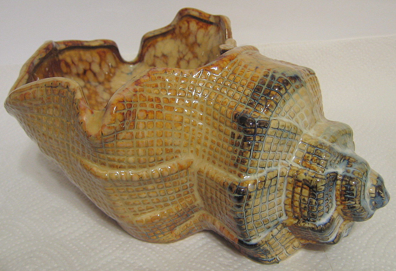 Medium Ceramic Sea Shell Bowl by Home Goods - Pottery & Glass