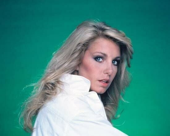Heather Thomas as Jody Banks in white jacket The Fall Guy TV series ...