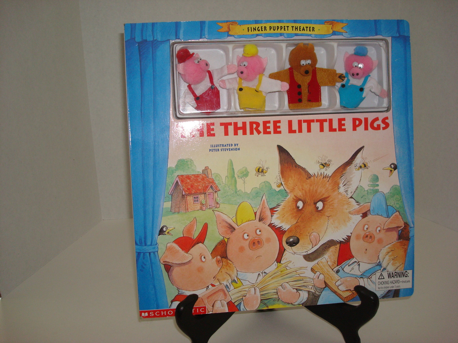 THE THREE LITTLE PIGS - Finger puppet Theater - Books