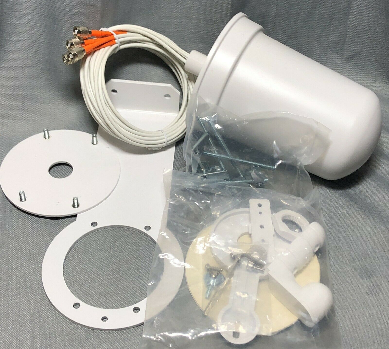 Cisco [AIR-ANT2544V4M-R8] Aironet 4dBi Dual Band MIMO Omni Antenna Wall ...