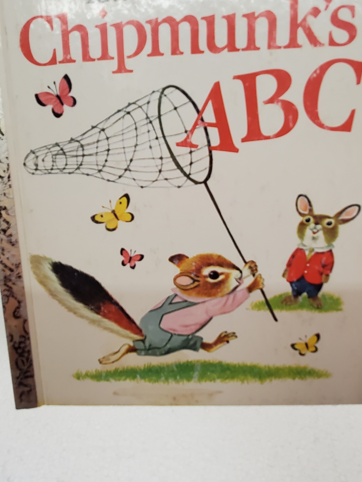 Vintage Richard Scarry's Chipmunk's ABC book - Books