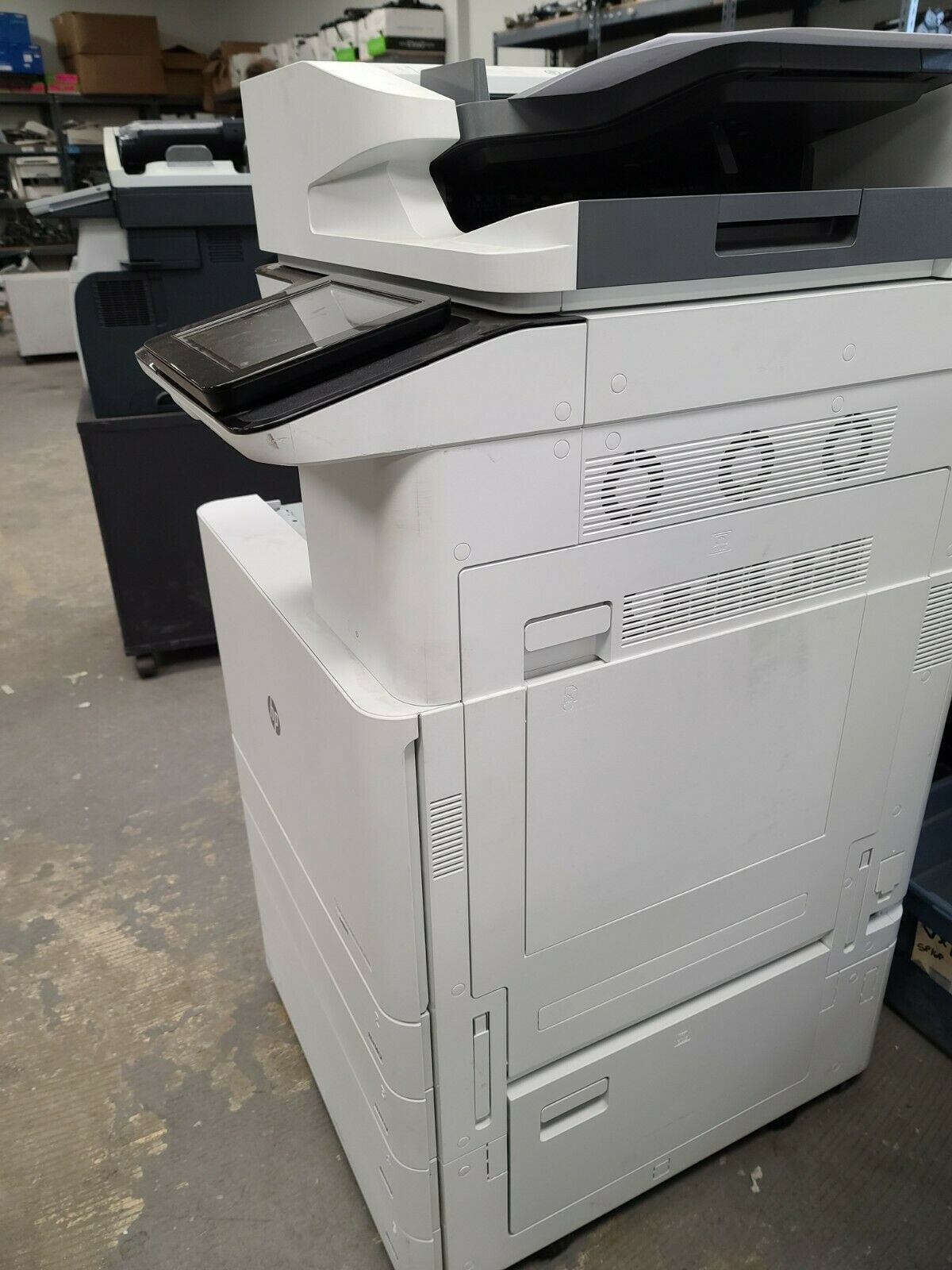 HP Color LaserJet Managed Flow E87650Z MFP Low Pages Missing Output ...