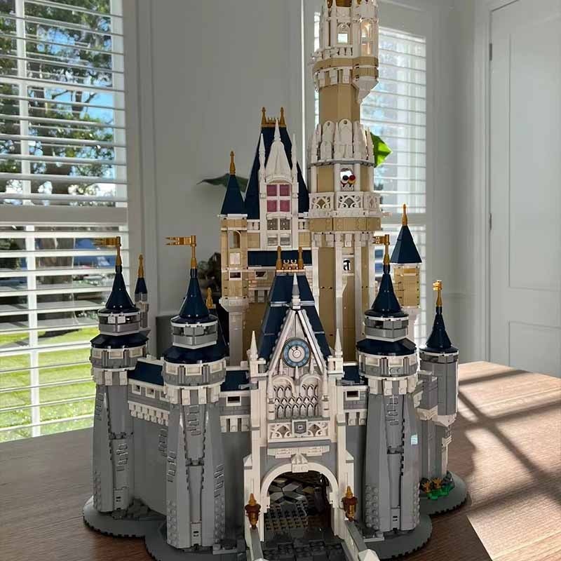 NEW Disney The Disney Castle 71040 Building Blocks Set Toys Resort ...